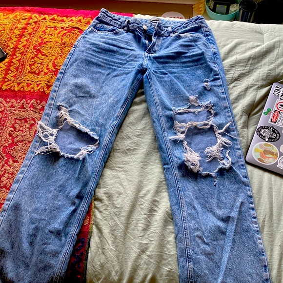 Simple Society | Jeans | These Are Super Cute Lowcut Jeans Slightly ...